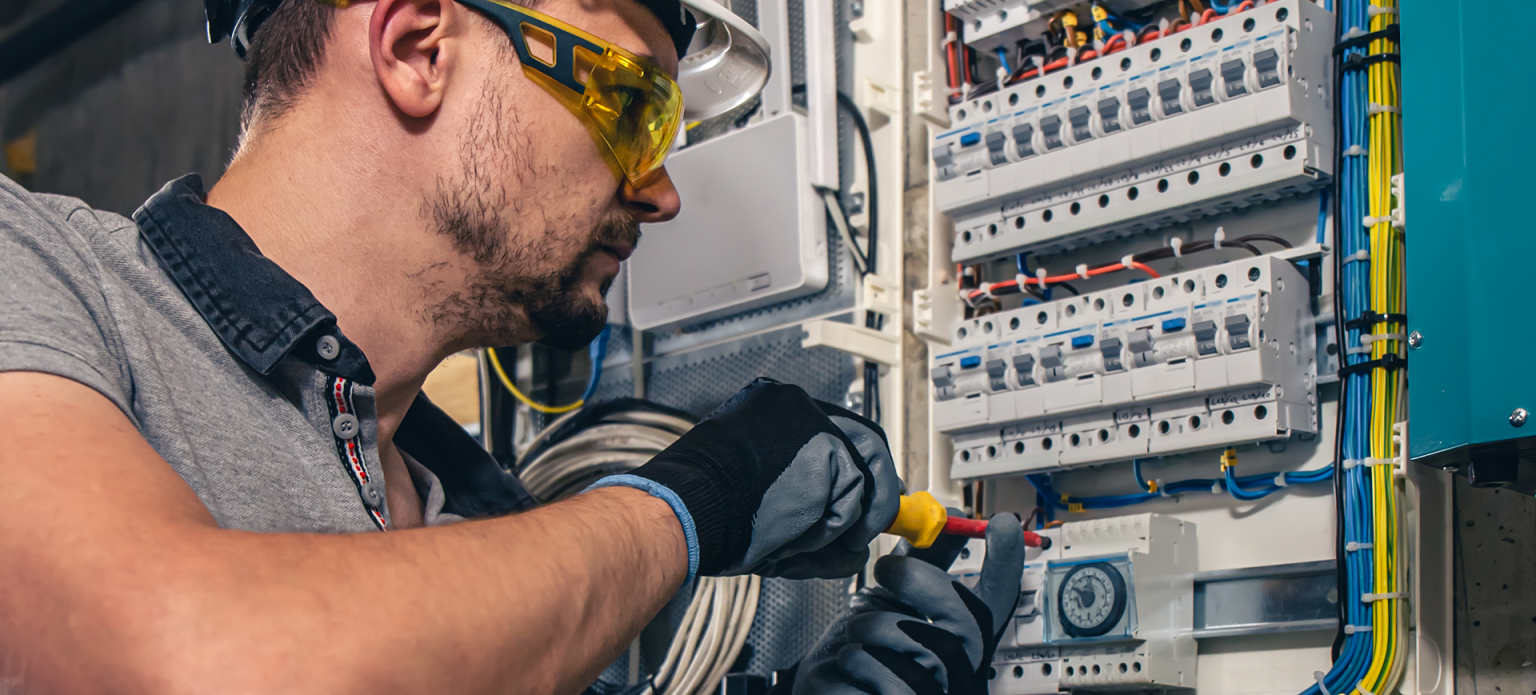 Electrical Repair Service - Electrical Repair Service | Lug Electric Inc.